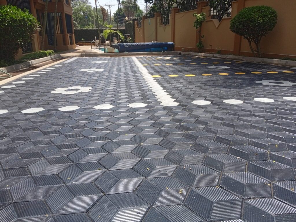 Hexagon 3D Paving Blocks - 3D Coloured Paving Blocks in Kenya-Cabros