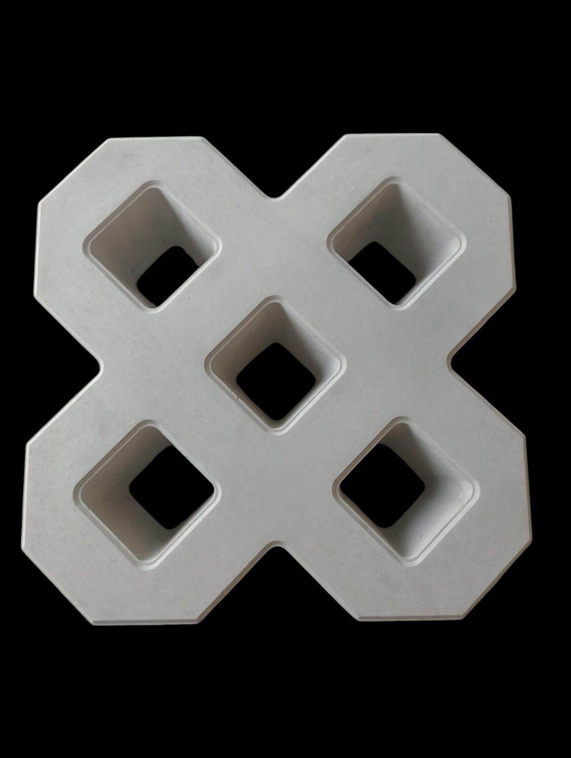 Heavy Duty Grass Pavers (400mm x 400mm x 100mm) – Supports up to 10 ...